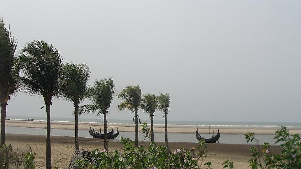 Inani Beach, Bangladesh - Unique Places around the World - WorldAtlas.com