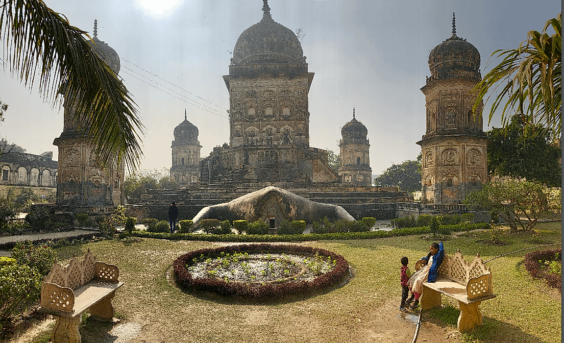 India's Frog Temple Offers a Thrill For Tourists - WorldAtlas.com