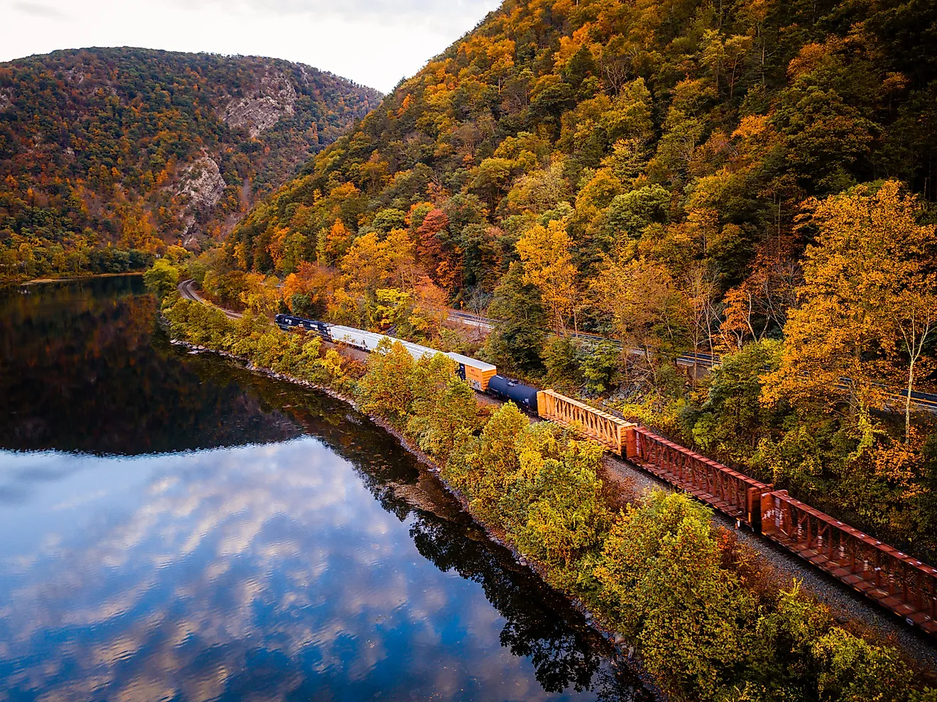 10 Unforgettable Fall Getaways From New York City