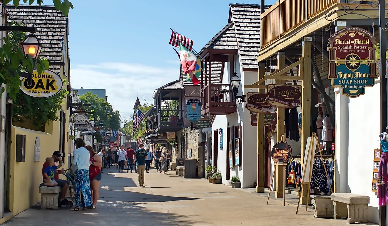 12 Towns In Florida That Were Frozen In Time