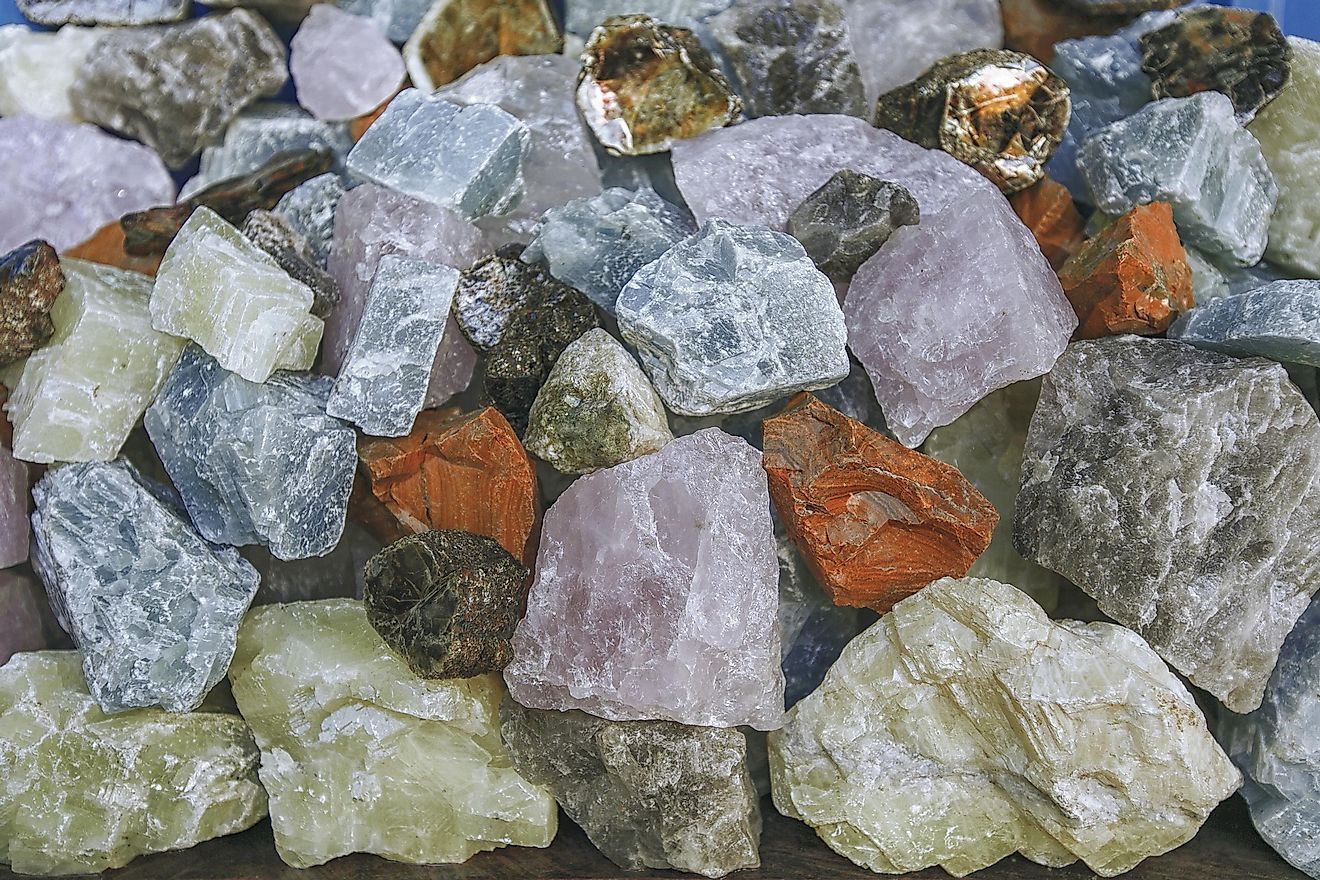 What is the Difference Between a Rock and a Mineral? - WorldAtlas What is the Difference Between a Rock and a Mineral? - WorldAtlas