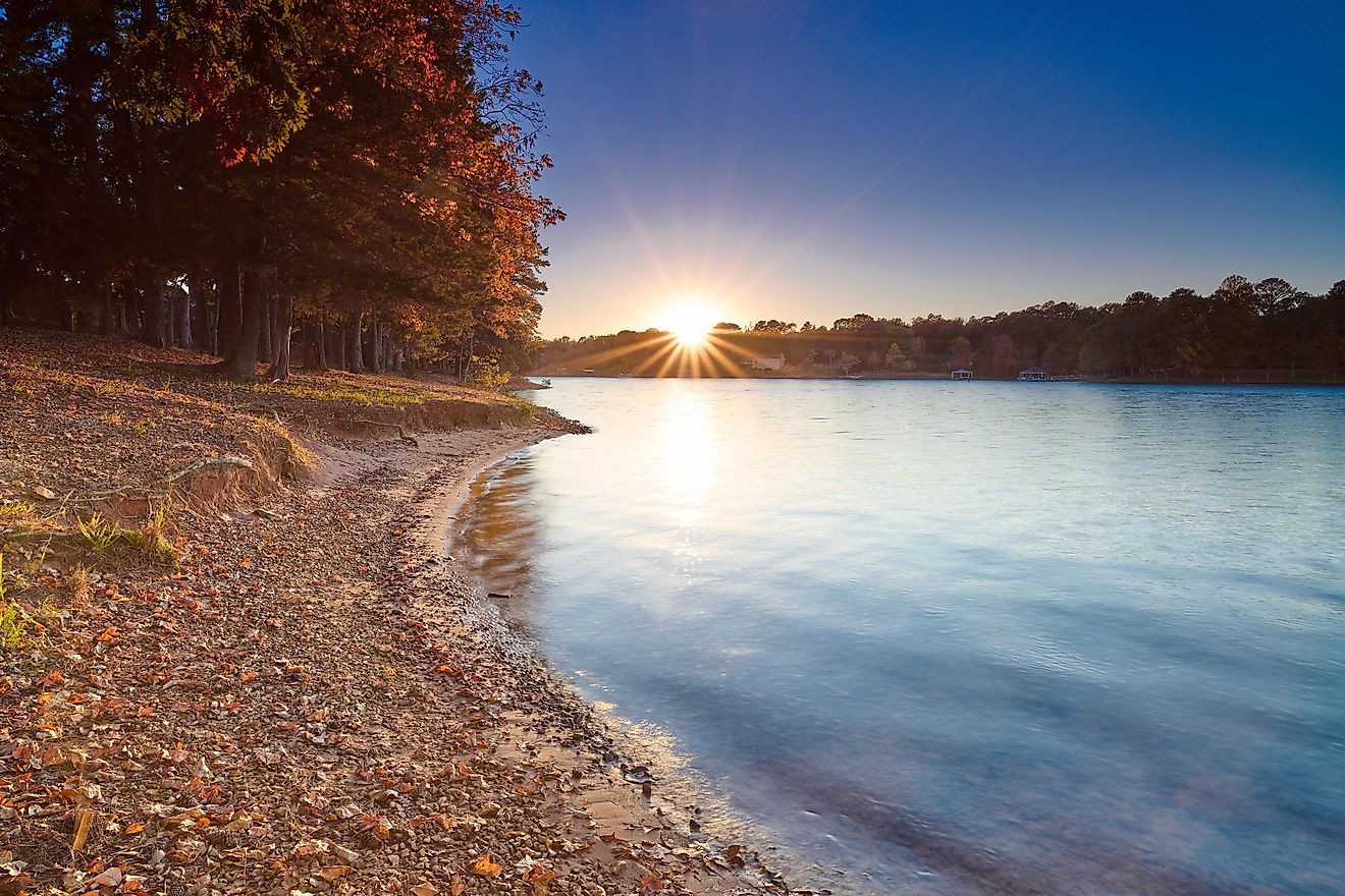 8 Most Beautiful Lakes In South Carolina
