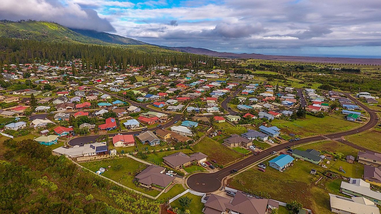 These Small Towns In Hawaii Come Alive In Summer