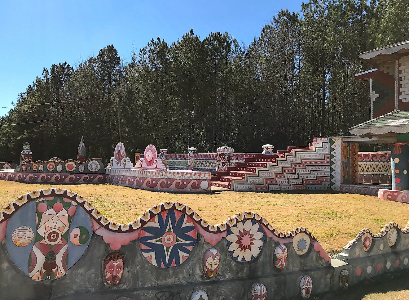 7 Of The Most Bizarre Landmarks In Georgia