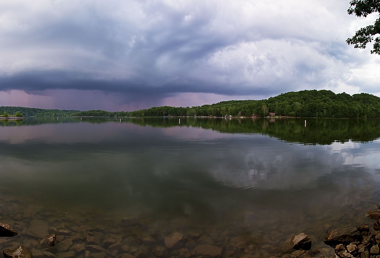 12 Most Beautiful Lakes In Indiana