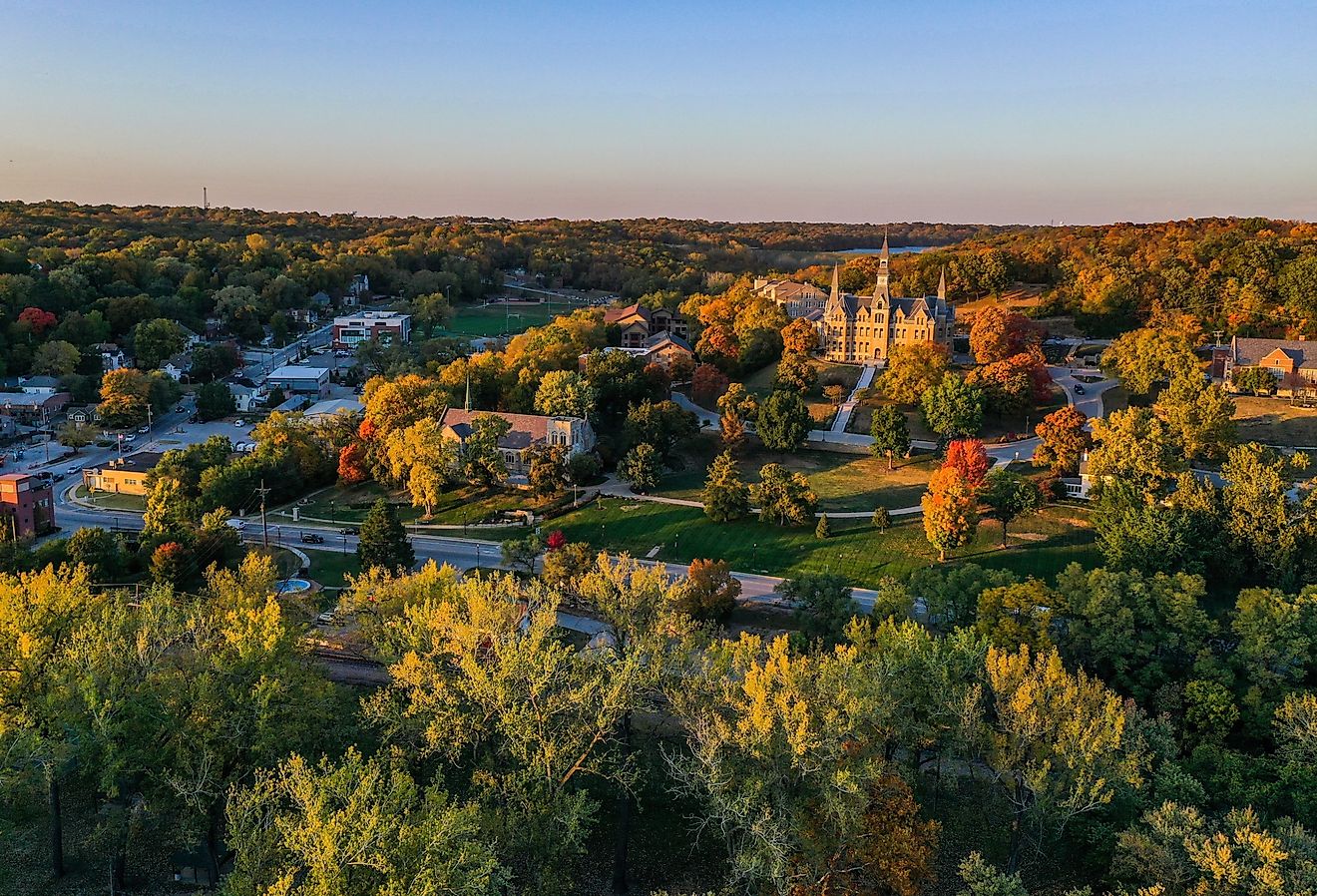 8 Undiscovered Small Towns in Missouri