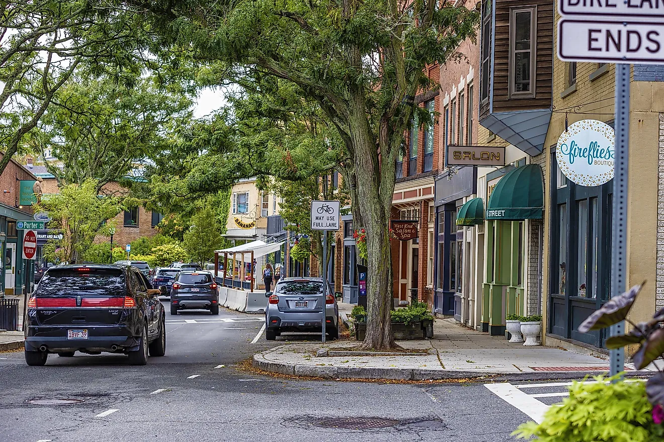 7 Coziest Small Towns in Massachusetts