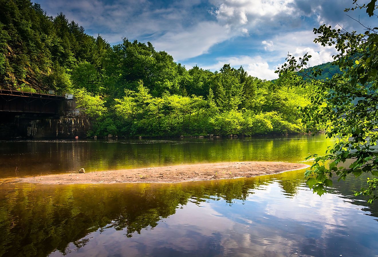 9 Most Scenic Road Trips to Take in the Poconos