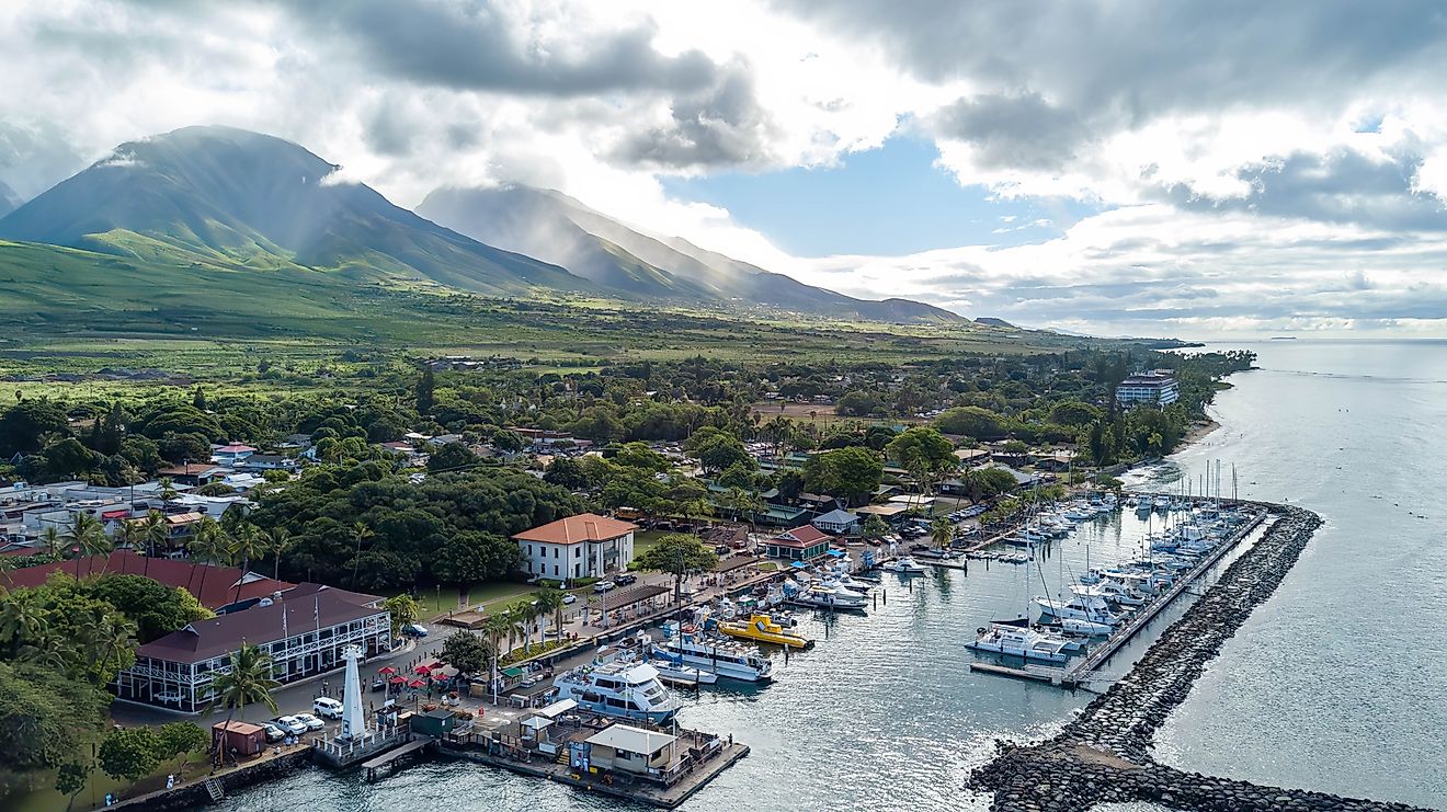 7 Great Road Trips to Take in Hawaii