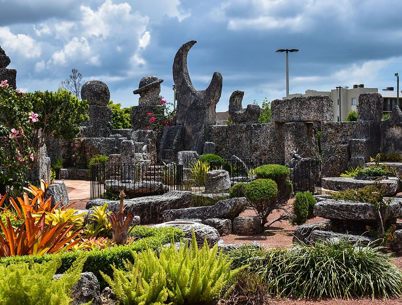 The Strangest Roadside Attractions in Florida You Can't Help But See