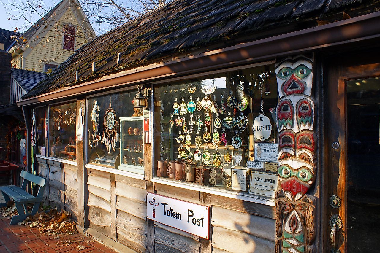 12 Off-The-Beaten-Path Towns In Indiana
