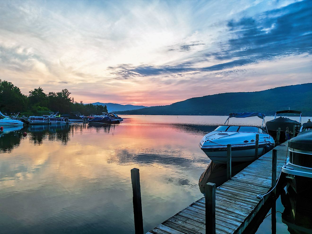 7 Crystal-Clear Lakes in Upstate New York that You Have to See