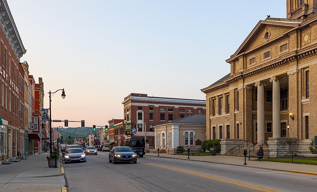 14 Adorable Small Towns In Indiana