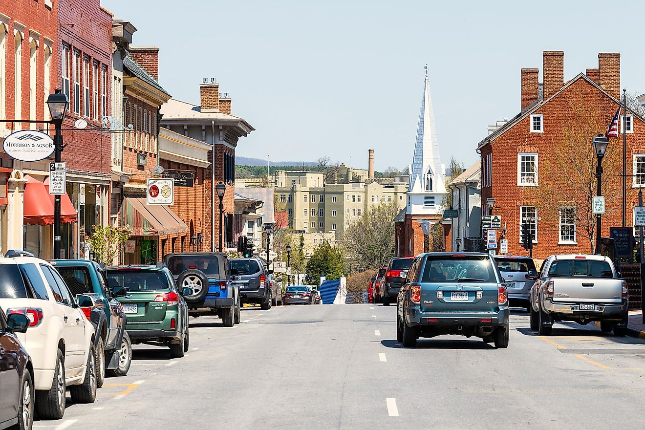 10 Top-Ranked Towns In Virginia For Retirees