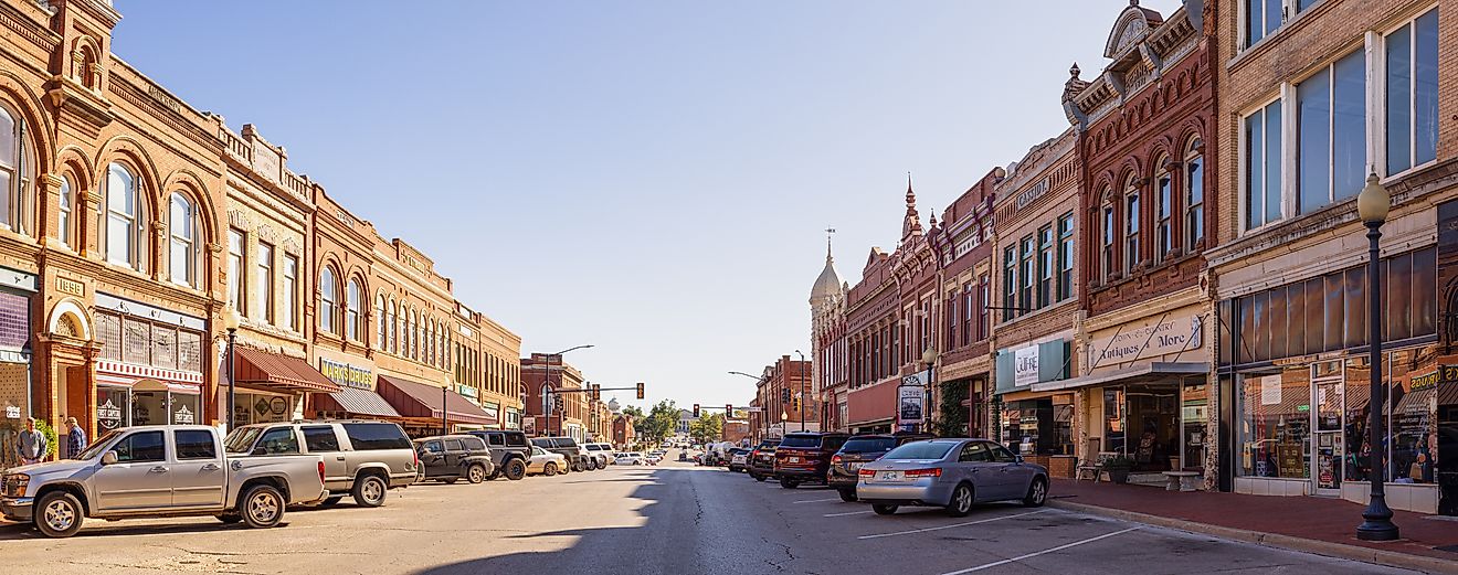 8 Picture-Perfect Main Streets In Oklahoma