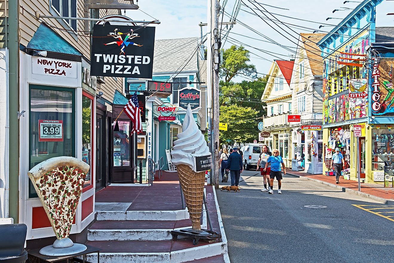 11 Towns In Massachusetts With Vibrant Downtown Areas