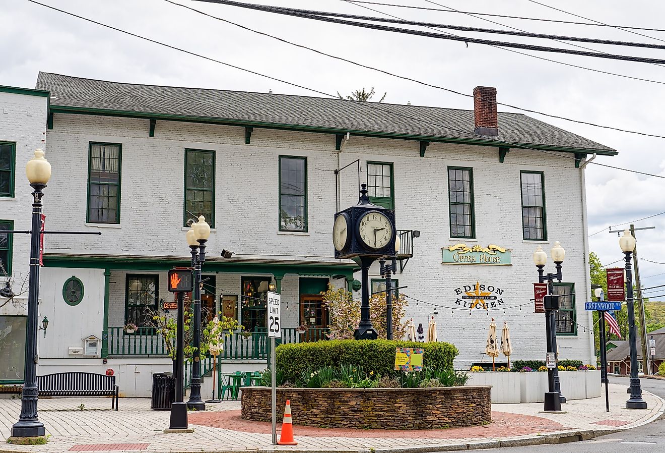 7 of the Most Quaint Small Towns in Connecticut
