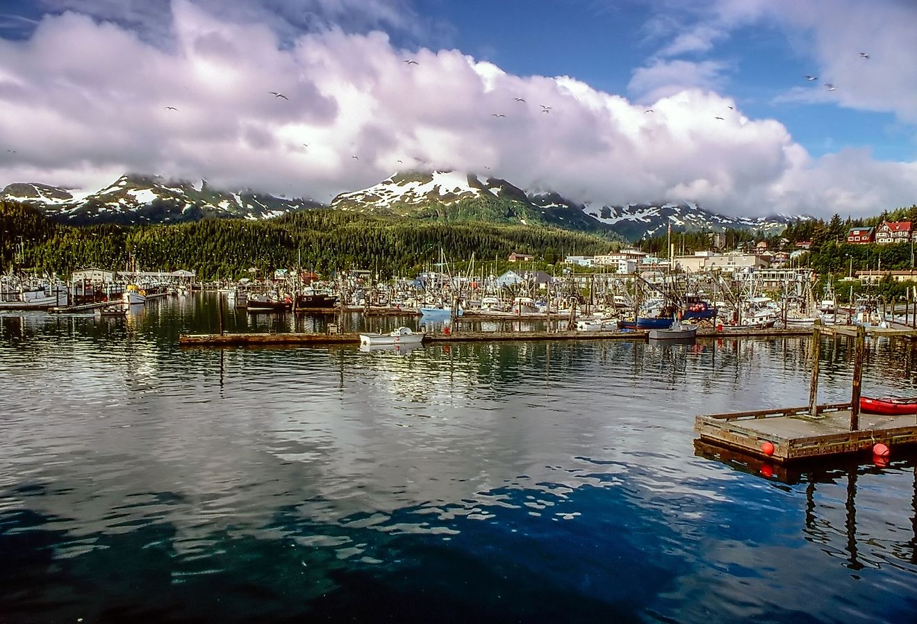 10 Coolest Small Towns in Alaska for a Summer Vacation
