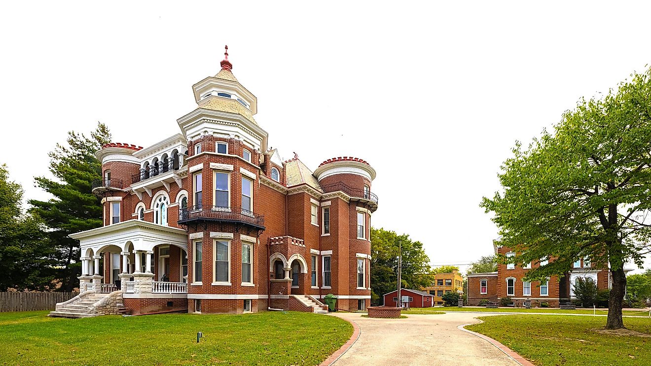 8 Oldest Founded Towns to Visit in Illinois