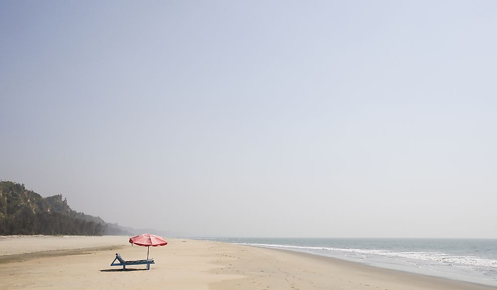 Laboni Beach – the Most Popular Beach in Bangladesh - WorldAtlas